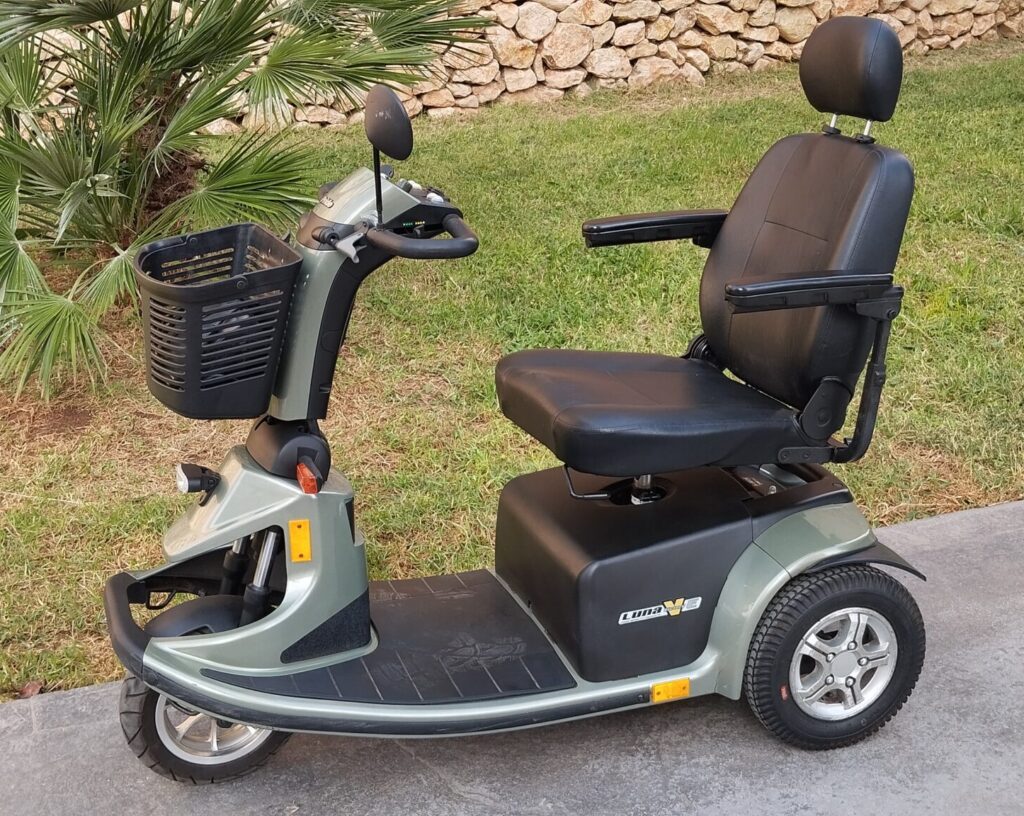 Easyhire mobility scooter hire Benidorm - Mobility scooter rental Benidorm